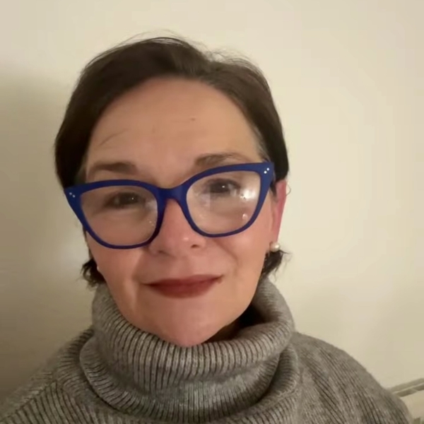 Ana - tutor académico - US$29/h - 1 reseñas