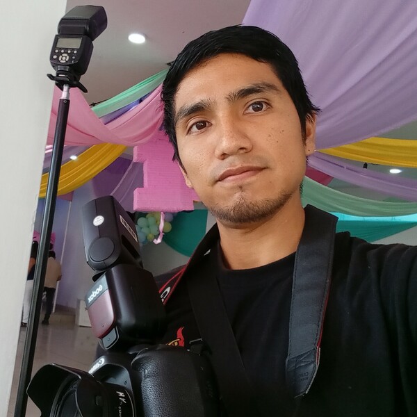 Edwin - Profesor de matemáticas - $109/h