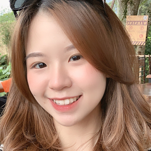 Jessica - Guru bahasa mandarin - 200000 Rp / jam