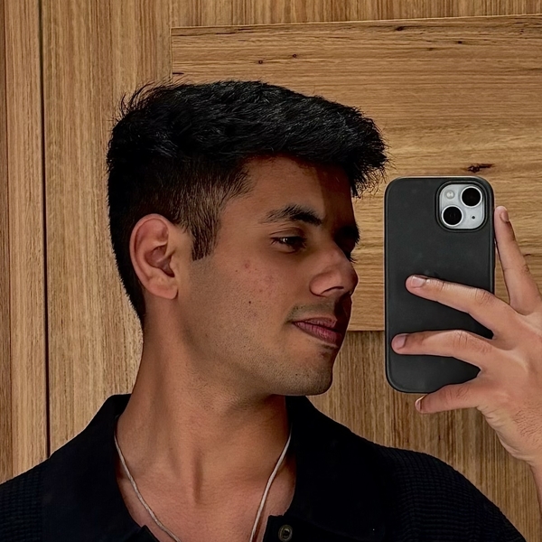 Shivesh - Indian dance tutor in Lalor - $20/h - 2 reviews