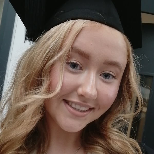 Dara - French tutor - 21£/h