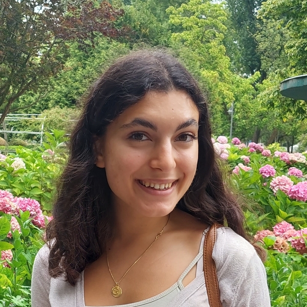 Sara - Reading,: History Graduate from the University of Oxford ...