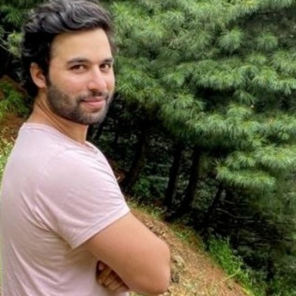 Muhtashim - History tutor - $3/h