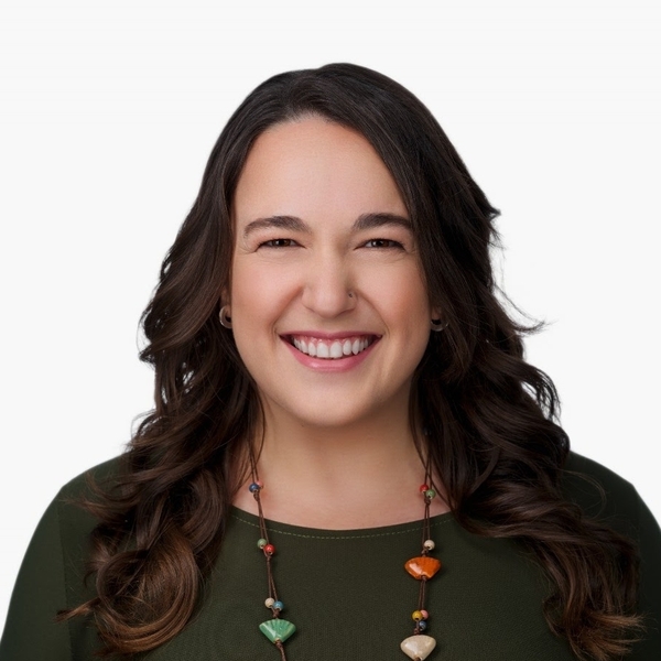 Laura - Maths teacher - ₹3835/h