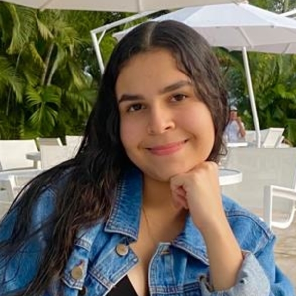 Andreina - Profe de ciencias naturales - $41/h - 7 opiniones