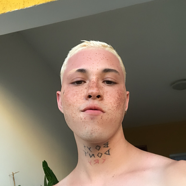 Nargel - Cabo Frio,Rio de Janeiro: Ex aluno da escola de idiomas Uptime ...