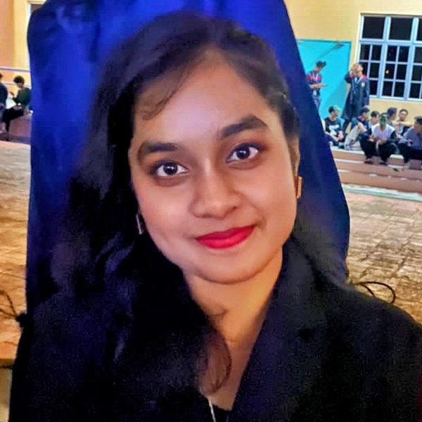 Thanusha - Reading tutor - 18£/h