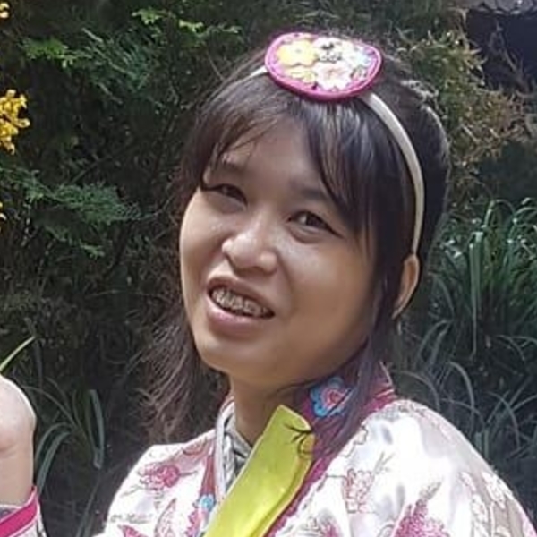 Eunike - Guru matematika - 75000 Rp / jam