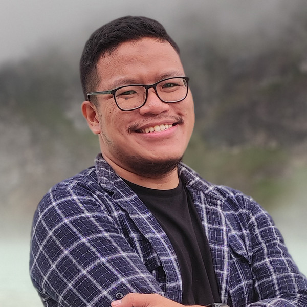 Ikmal - Guru bahasa jerman - 100000 Rp / jam