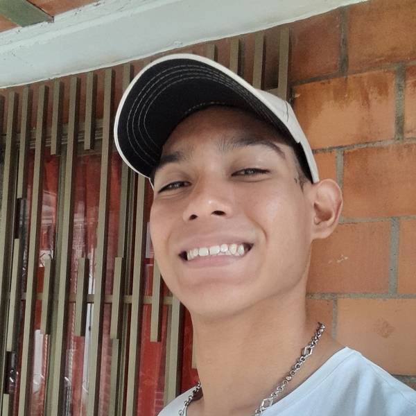 Esteban - Profesor de español y literatura - $162/h