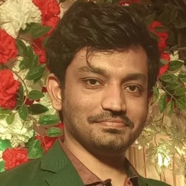 Dr Shibasis - Biology tutor - 5£/h - 3 reviews