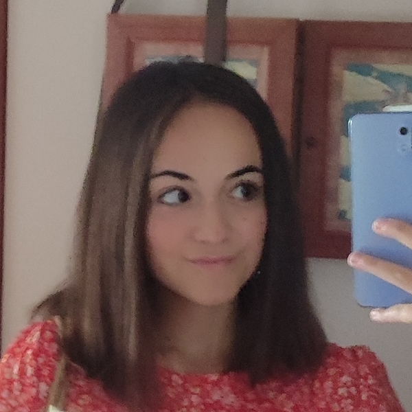 ANGELA - Profesor de francés - $321/h