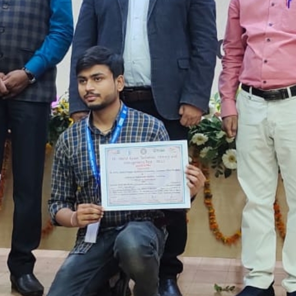 Shivansh - Engineering teacher in Moradabad - ₹399/h