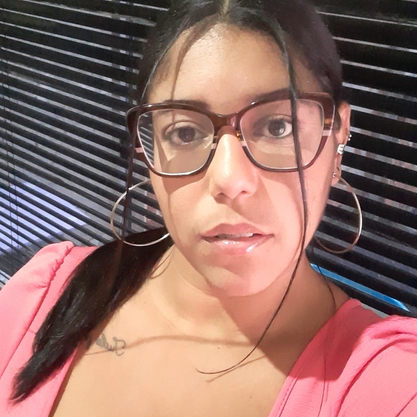 Isabella - Professor de língua portuguesa e literatura em Rio de ...