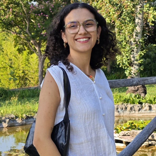 Lara - Prof de français - 25€/h - 2 avis - 13 élèves accompagnés