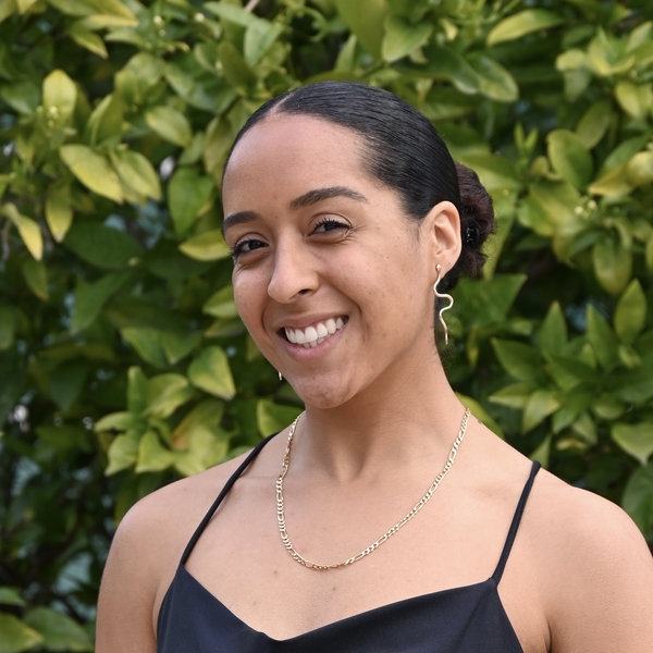 Mia Rae - Mathematics tutor in Simi Valley - 28$/h - 2 reviews