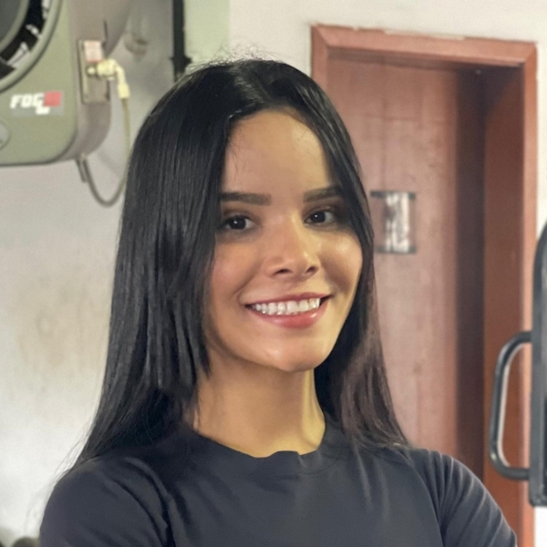 Lorenna - personal trainer - R$ 100/h - 3 avaliações