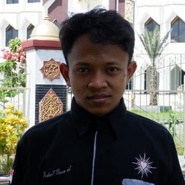 Roisul Umam - Guru bahasa arab di Malang - 55000 Rp / jam