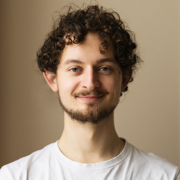 Leo - Prof d'anglais à Aubervilliers - 30€/h - 0 avis Leo - Prof d'anglais à Aubervilliers - 30€/h - 0 avis