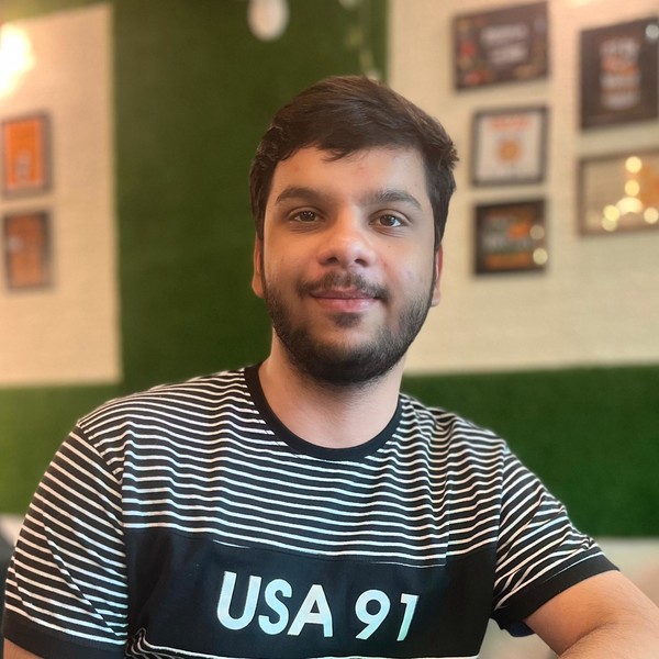 Hardik - Physics tutor - 3€/h