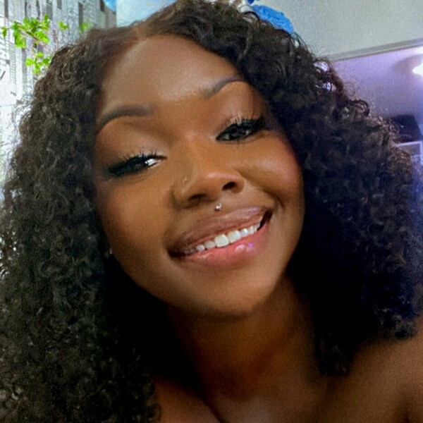 Kenisha - ESL tutor - 129$/h