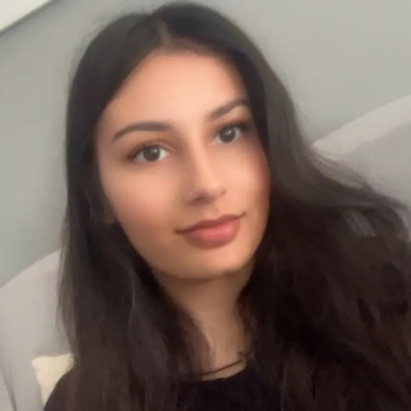 Riah - Physics tutor - $20/h