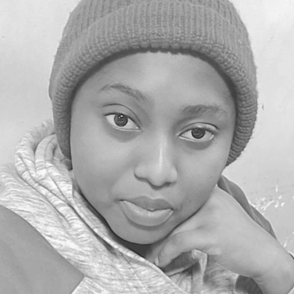 Oluchi - Python tutor - 3£/h - 1 reviews