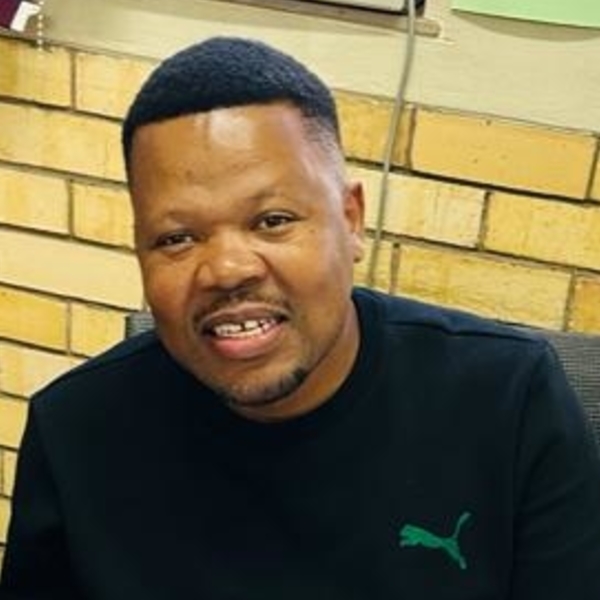 Mxolisi - Maths tutor - 11£/h