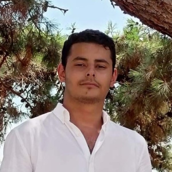 Batuhan - Programlama öğretmeni Manavgat konumunda - 90 TL/saat