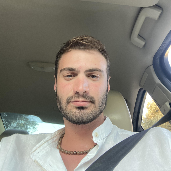 Subutay Bartu - Matematik öğretmeni - 300 TL/saat