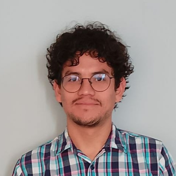 Mario Alejandro - Profe de matemáticas - $41943/h