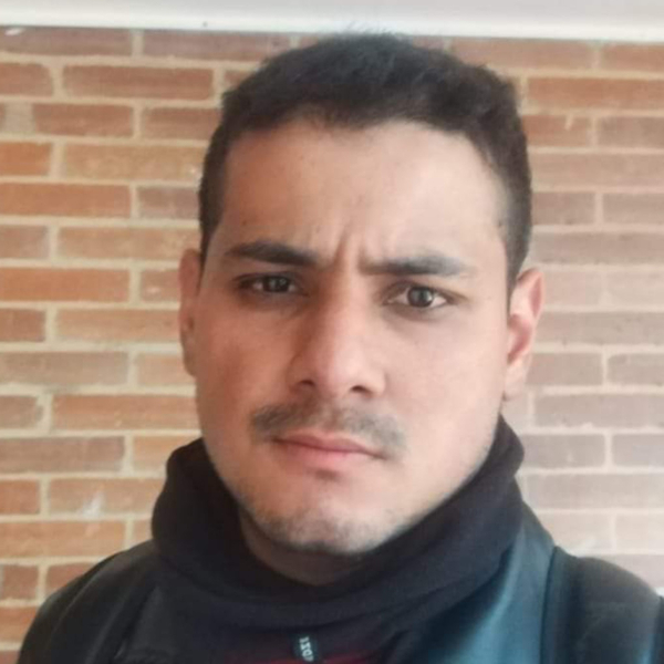 Janer - Profesor de matemáticas - $131/h - 1 opiniones