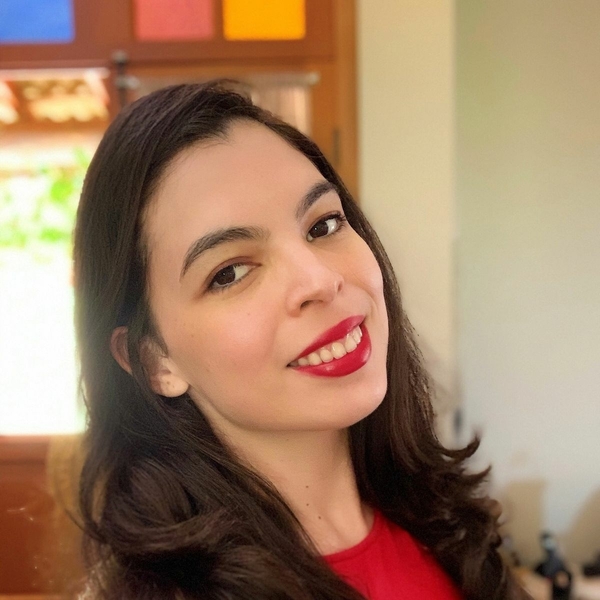 Flávia - Prof de leitura - 9 €/h - 9 perceber - 7 alunos acompanhados