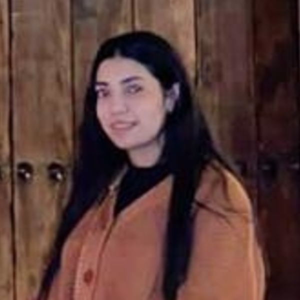 Fatima-ezzahra - Prof de maths - 3€/h - 0 avis