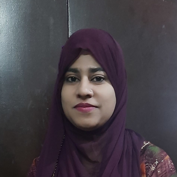 Arshiya - Mathematics tutor - 7$/h - 1 reviews