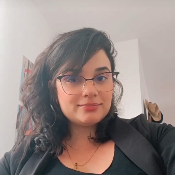 Renata - Professor de reforço escolar em Lagoa Santa (Minas Gerais) - R ...