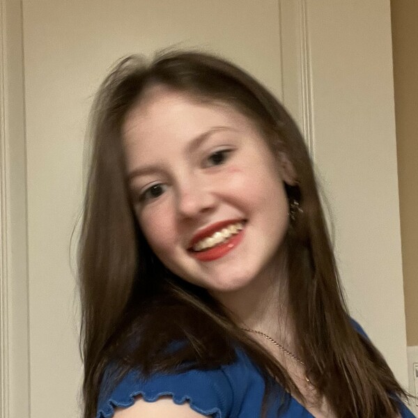 Ava - English tutor - $14/h - 2 reviews