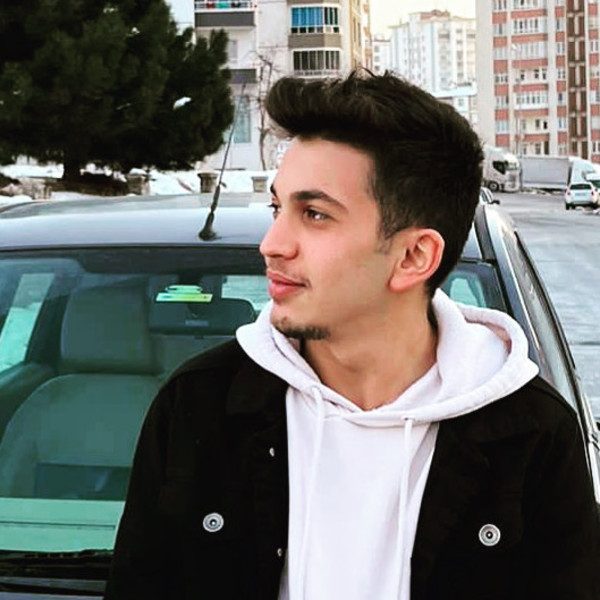 Mustafa Yasin - Matematik öğretmeni Kayseri konumunda - 175 TL/saat