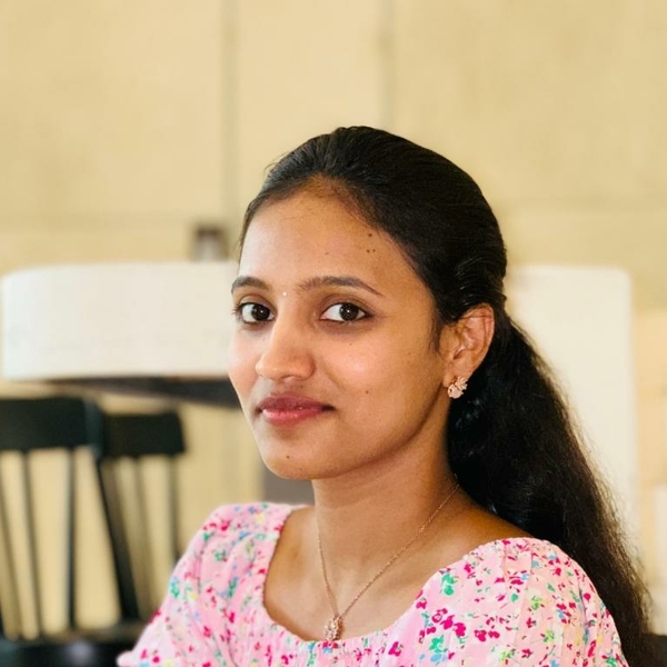 Ravali - Maths tutor - $22/h