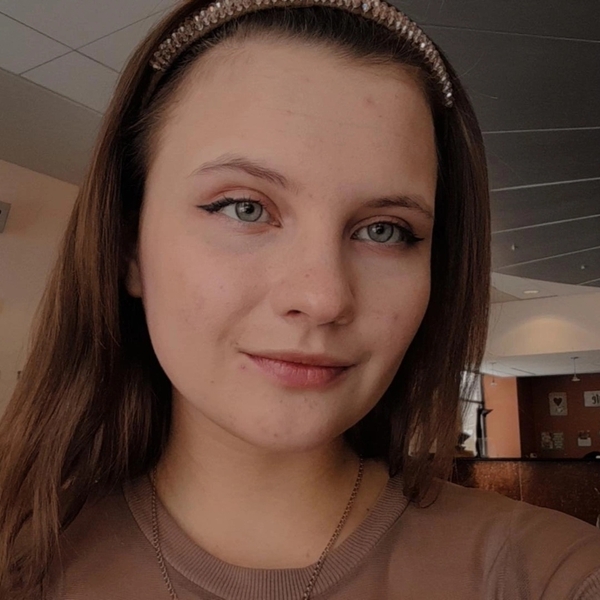 Ana - Maths tutor - 445$/h