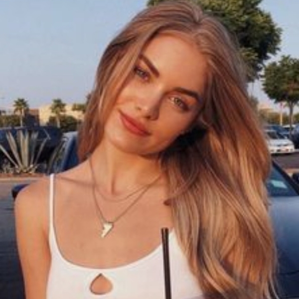 Emma - Profe de matemáticas - $26956/h