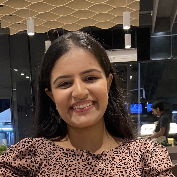 Kunika - Computer programming teacher in Mumbai - ₹700/h