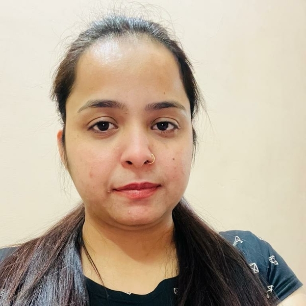 Preeti - Maths tutor - 365$/h