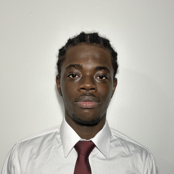 Emmanuel - Gatineau, : Élève en genie électrique et expert en ...