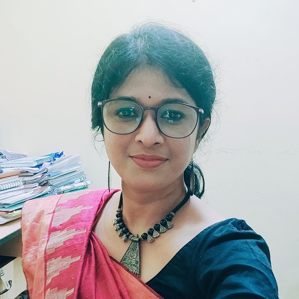 Rikta - Physics teacher in Agartala - ₹400/h