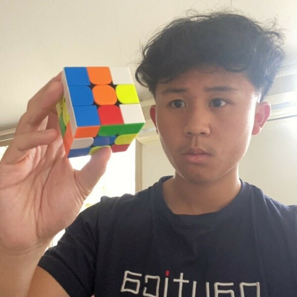 Ethan - Rubik's cube tutor in Forest Hill - $15/h