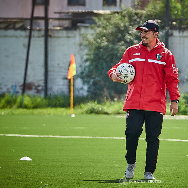 Claudio - Profesor de fútbol en Santiago - $30000/h - 5 opiniones