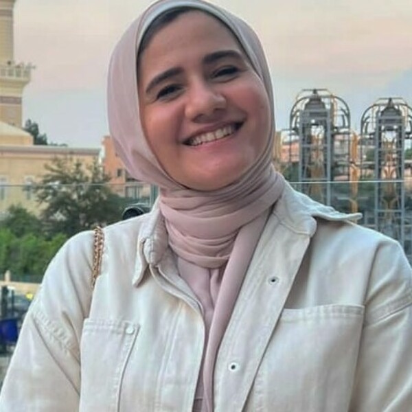 Doaa - Cairo,: I'm teaching Arabic for non-arabic speakers for almost ...