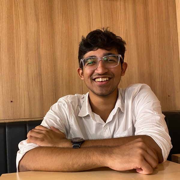 Aroop - Computer programming tutor - RM26/h