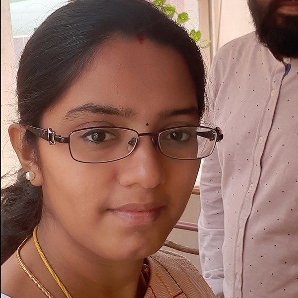 Sridevi - Tamil teacher in Salem - ₹100/h